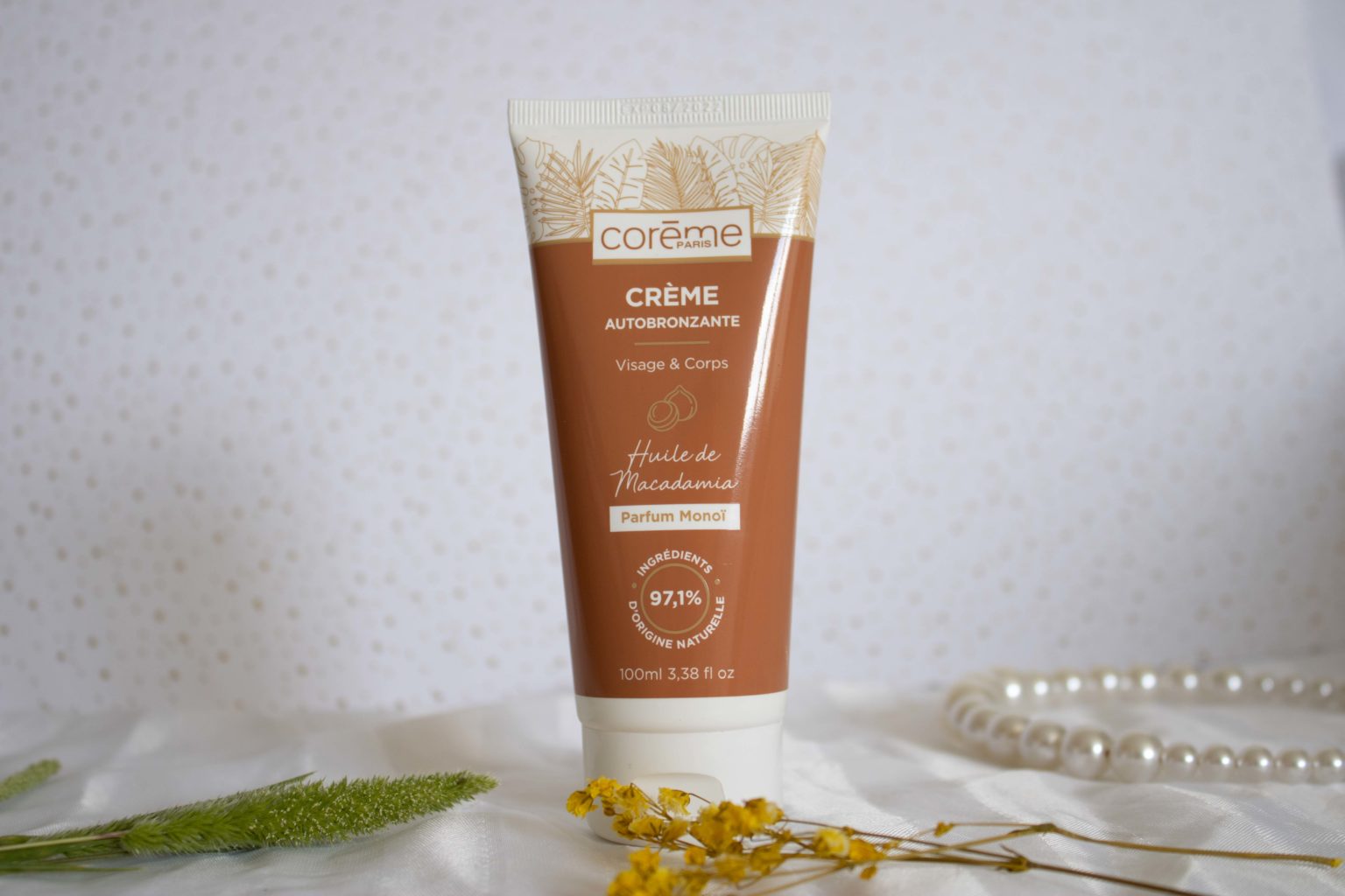 La crème autobronzante visage et corps de Corème Paris - Pyxides-Flacons